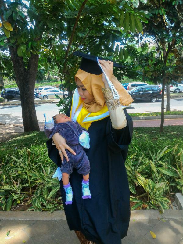 Cerita Wisuda Alumni UI | Arsip Universitas Indonesia